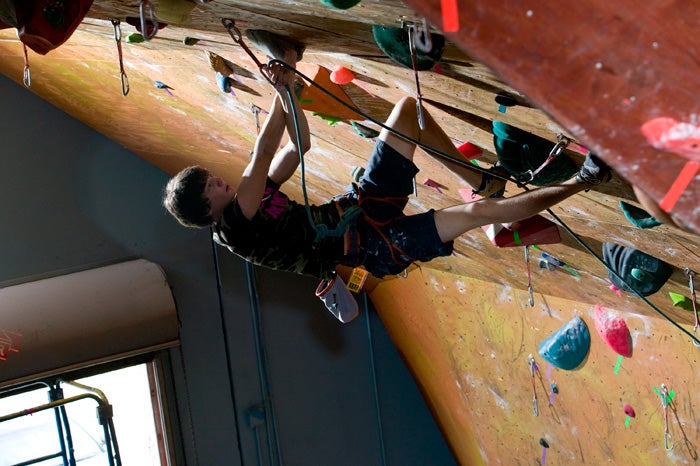 Bouldering in the Magical Forest of Sintra, Portugal - Climbing