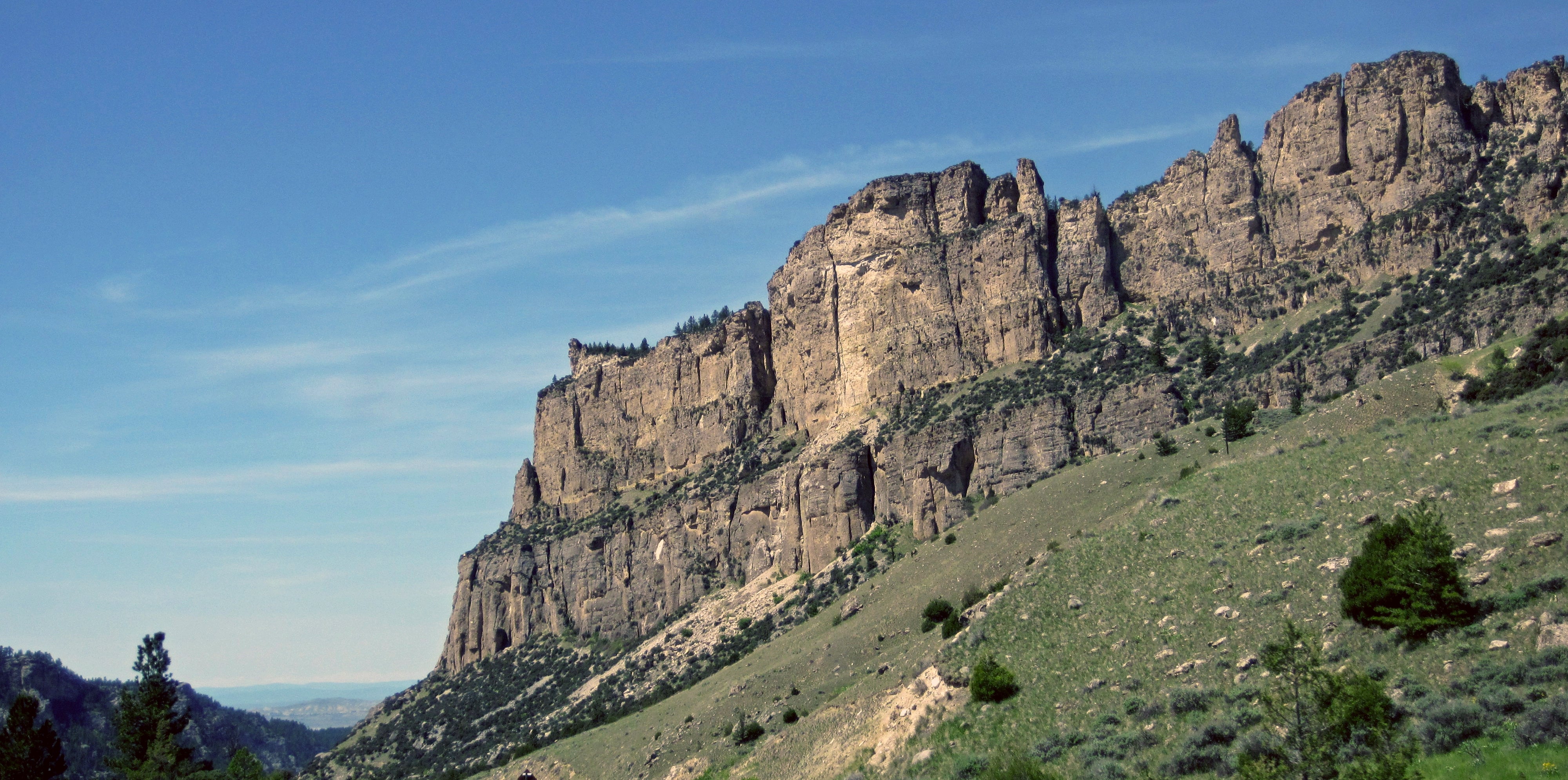 First Ascent of Mt. Alberta's North Face in "Near-Winter" Conditions ...