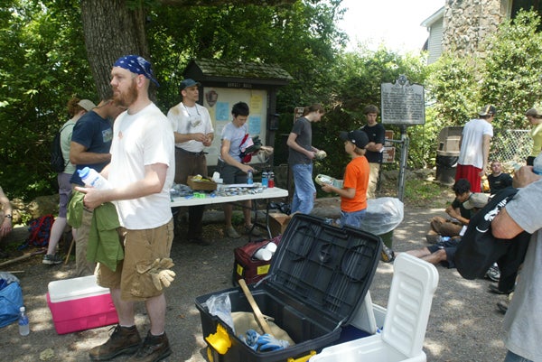 A Baffin Island Big Wall Apprenticeship With Mike Libecki - Climbing