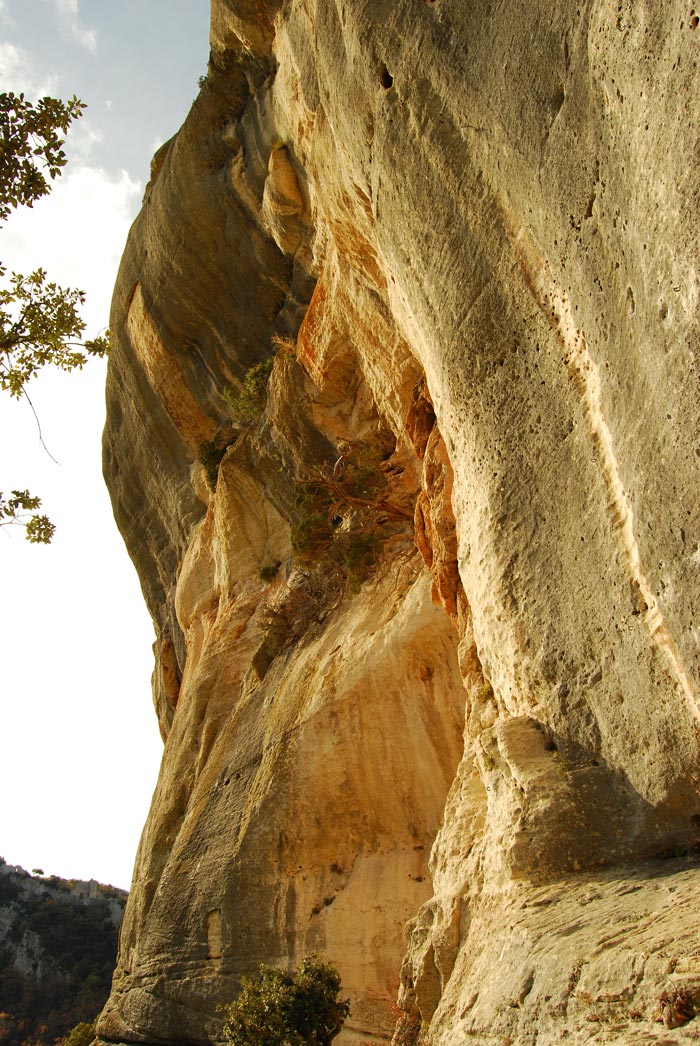 Euro Tour: Sunny Limestone in Italy and Southern France - Climbing