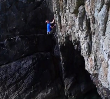 Solo on Gogarth Classics - Climbing