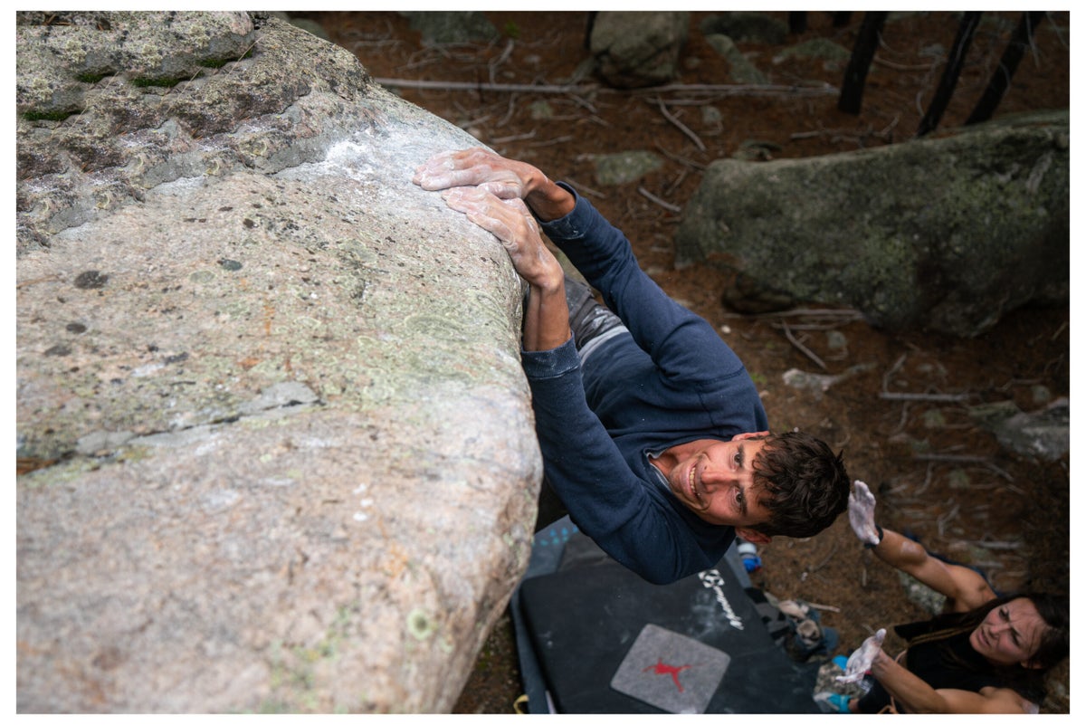 Rock Climbing Skills: Learn How to Topout Boulder Problems